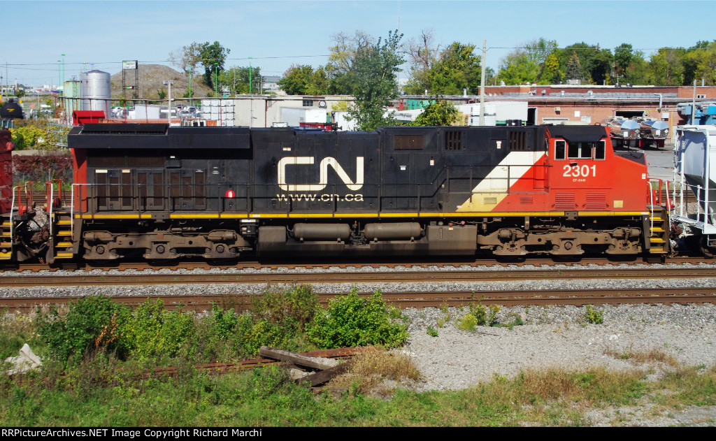 CN 2301